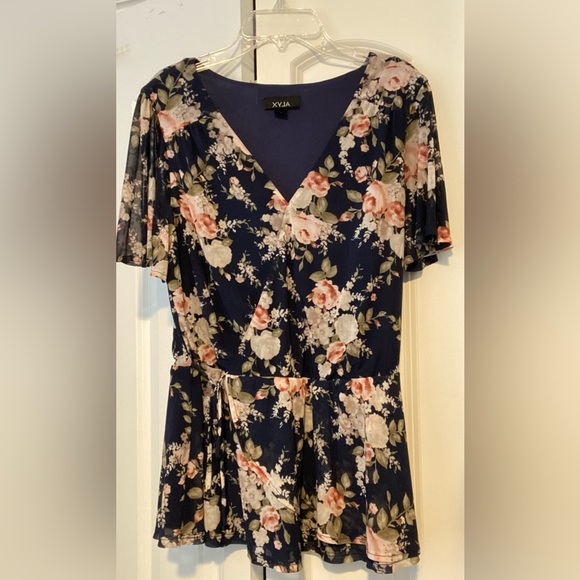 Tops | Very Cute And Classy Flowerpattern Blouse From Alyx Perfect Top For Outing | Poshmark